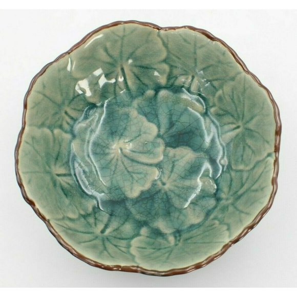Dining | Vintage Ceramic Glazed Gingko Leaves Bowl | Poshmark